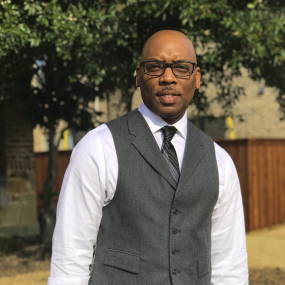 Logos Live: Isaac Adams